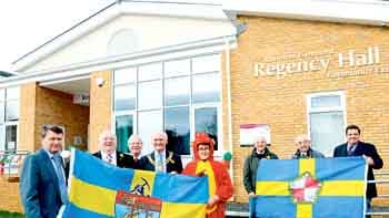 New flag unveiled for Saundersfoot | tenby-today.co.uk
