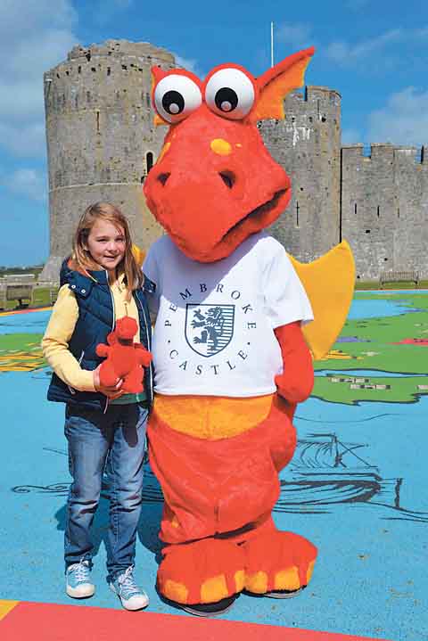 Dewi Dragon is castle’s new mascot | tenby-today.co.uk