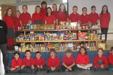 Thumbs up for building work at Narberth school | tenby-today.co.uk