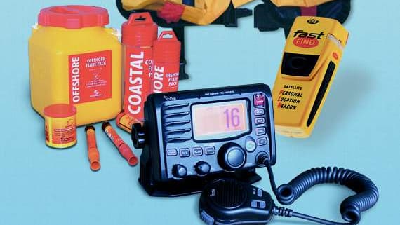 Free lifejacket checks from the RNLI at Saundersfoot | tenby-today.co.uk