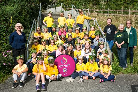 Schools experience local wildlife for South Hook LNG calendar ...