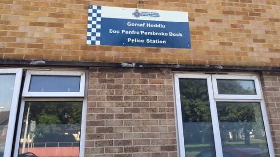 Police investigate criminal damage caused to bus | tenby-today.co.uk