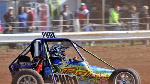 New autograss roars into action this weekend | tenby-today.co.uk