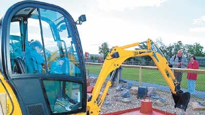 Big dig fun at Folly Farm | tenby-today.co.uk
