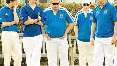 Bowlers Corner | tenby-today.co.uk