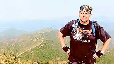 Suen swaps sandy beaches for Sahara | tenby-today.co.uk