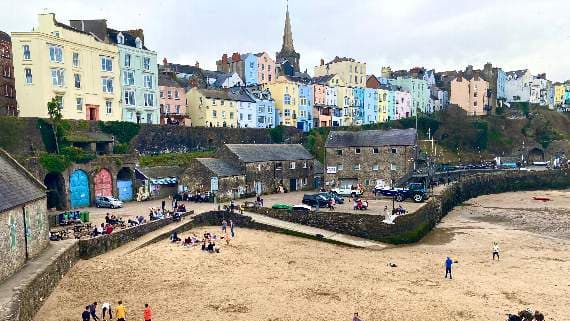 Tenby 'Park and Ride' service extended further | tenby-today.co.uk
