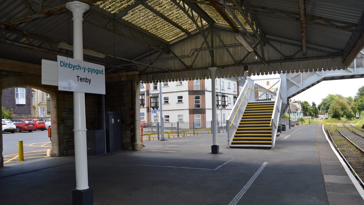 Improvements to Tenby train station underway | tenby-today.co.uk