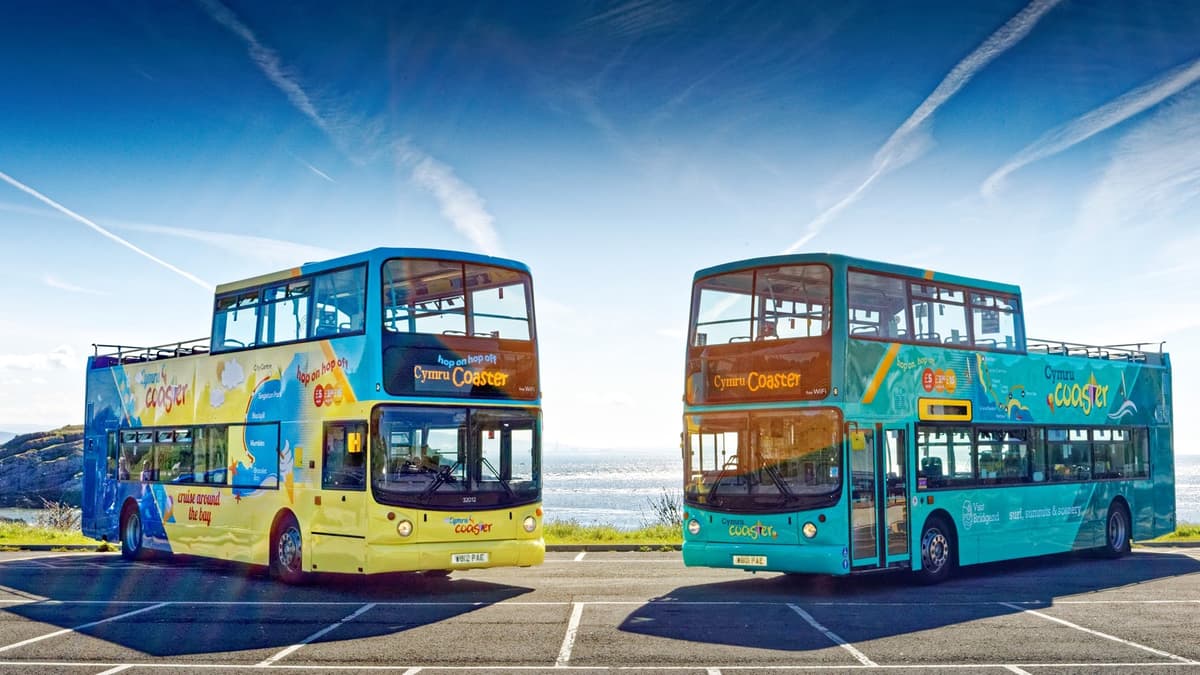 ‘Hop on hop off’ service between | tenby-today.co.uk