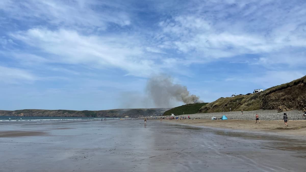 Fire crews tend to | tenby-today.co.uk