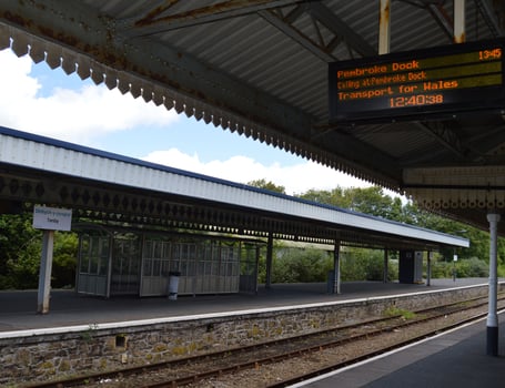 Passengers reminded of planned railway upgrade works between Carmarthen ...