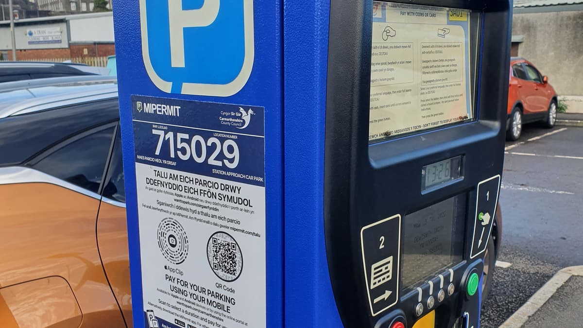 Cashless parking now available at all Carmarthenshire Council owned car ...