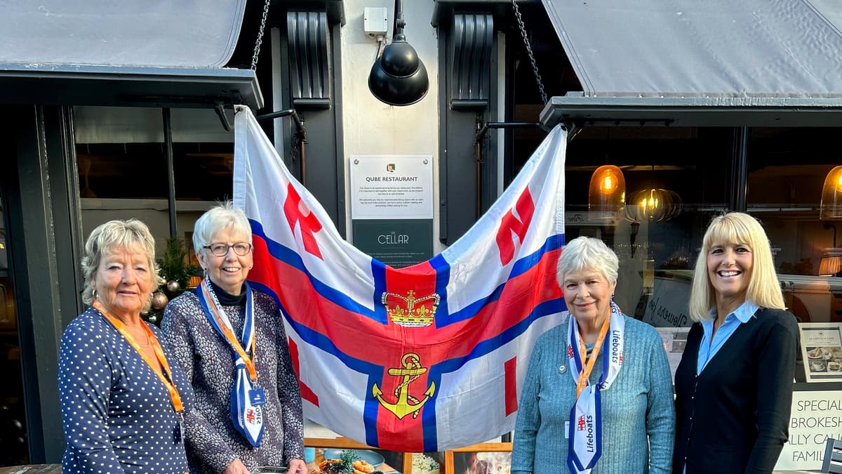 Tenby RNLI award-winning volunteer Doreen’s stall does brisk business ...