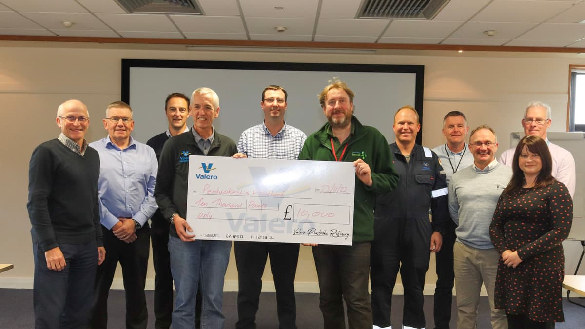 Valero Pembroke Refinery donation to Pembrokeshire Foodbanks will make ...