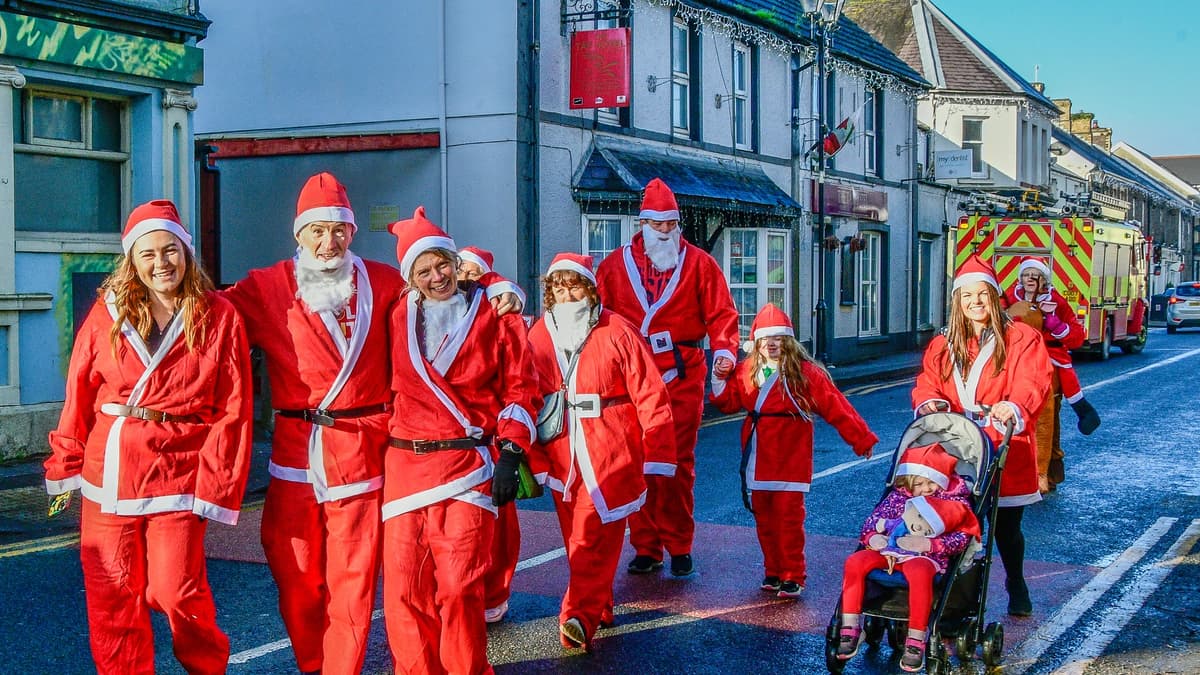Food Bank boost thanks to fund-raising Father Christmas' | tenby-today ...
