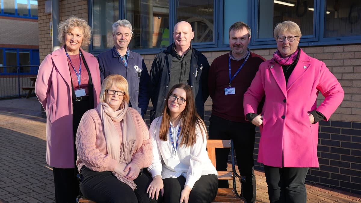 Special bench restored in memory of former Narberth pupil | tenby-today ...