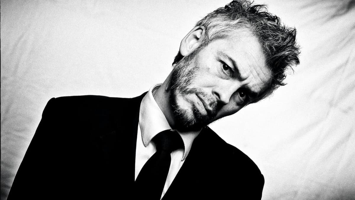 Shôn Dale-Jones brings new show Still Floating to the Torch Theatre in ...