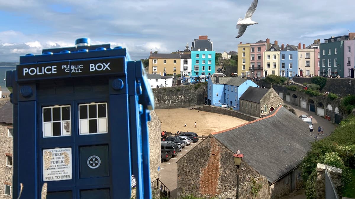 Has Doctor Who's Tardis landed in the seaside town of Tenby? | tenby ...
