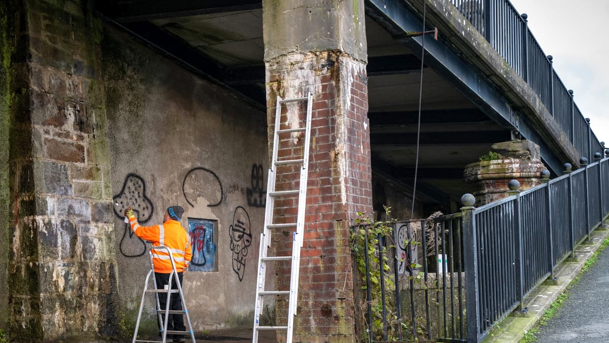 Old arcade area beside the seaside set for spruce-up | tenby-today.co.uk