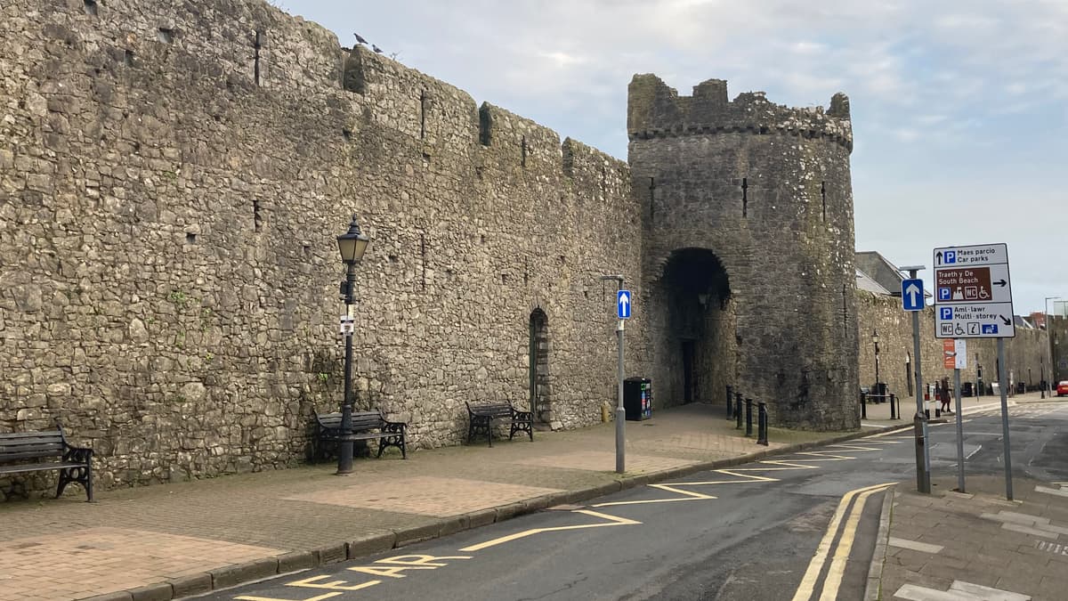 Police appeal for witnesses to alleged Tenby assault | tenby-today.co.uk