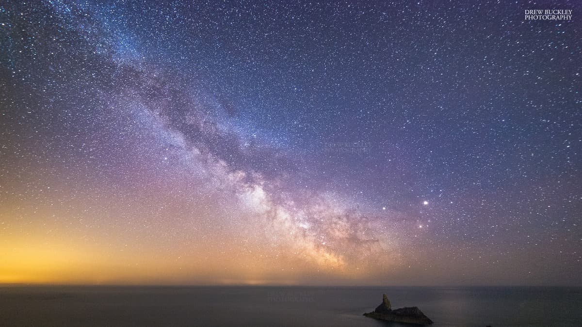 For a glimmering night sky, Pembrokeshire sets the stage | tenby-today ...