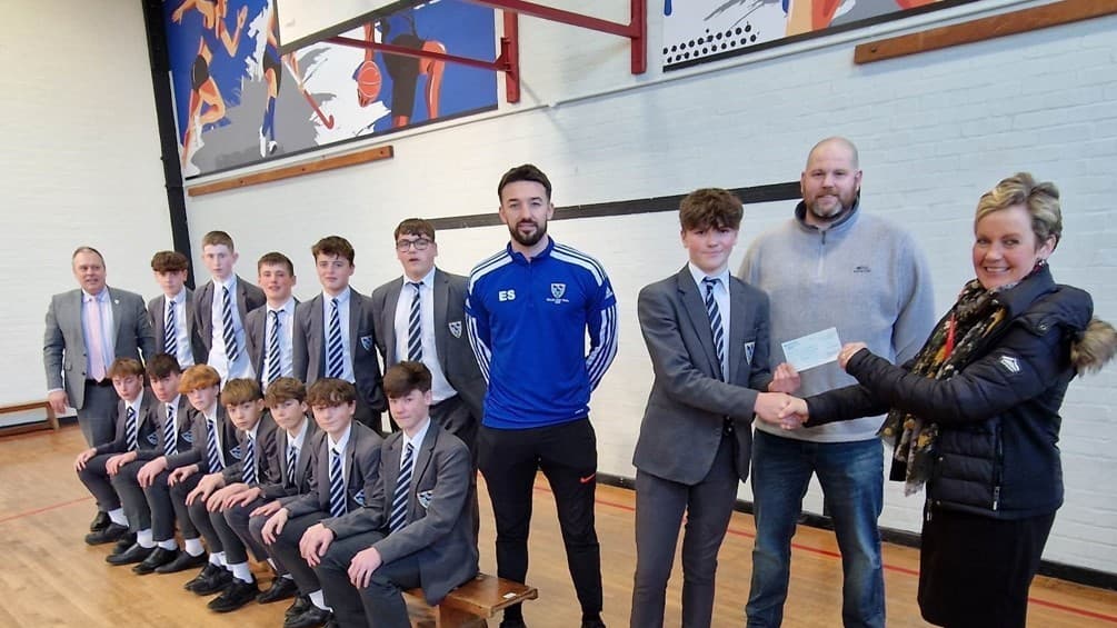 Soccer starlets from Tenby school given financial boost | tenby-today.co.uk