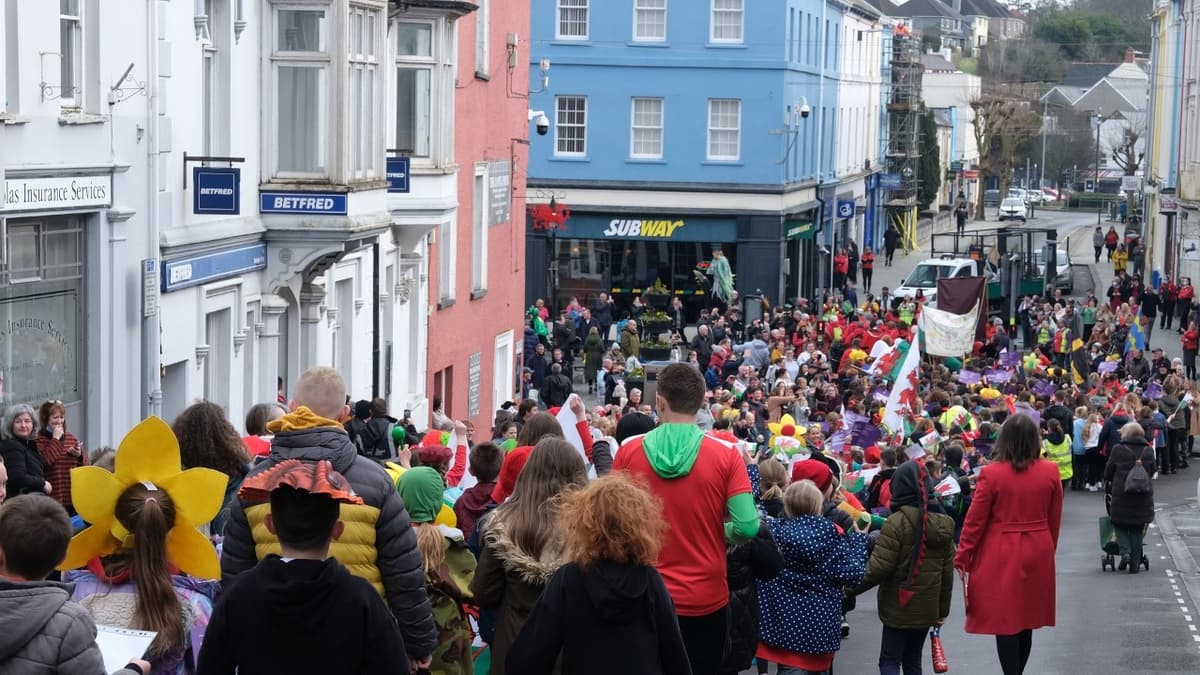 Pembrokeshire preparing for St David's Day parade | tenby-today.co.uk