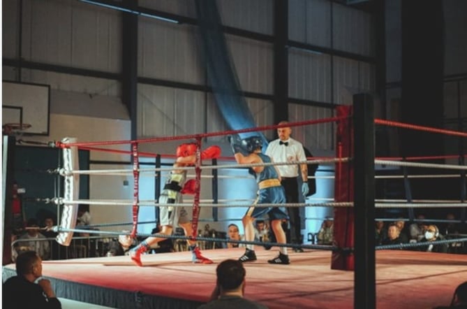 Tenby Sharks put on a cracking night of boxing | tenby-today.co.uk