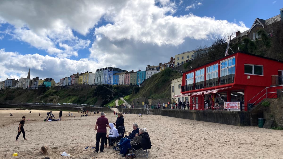 Council proposals to shut seaside loos labelled 'ludicrous' | tenby ...