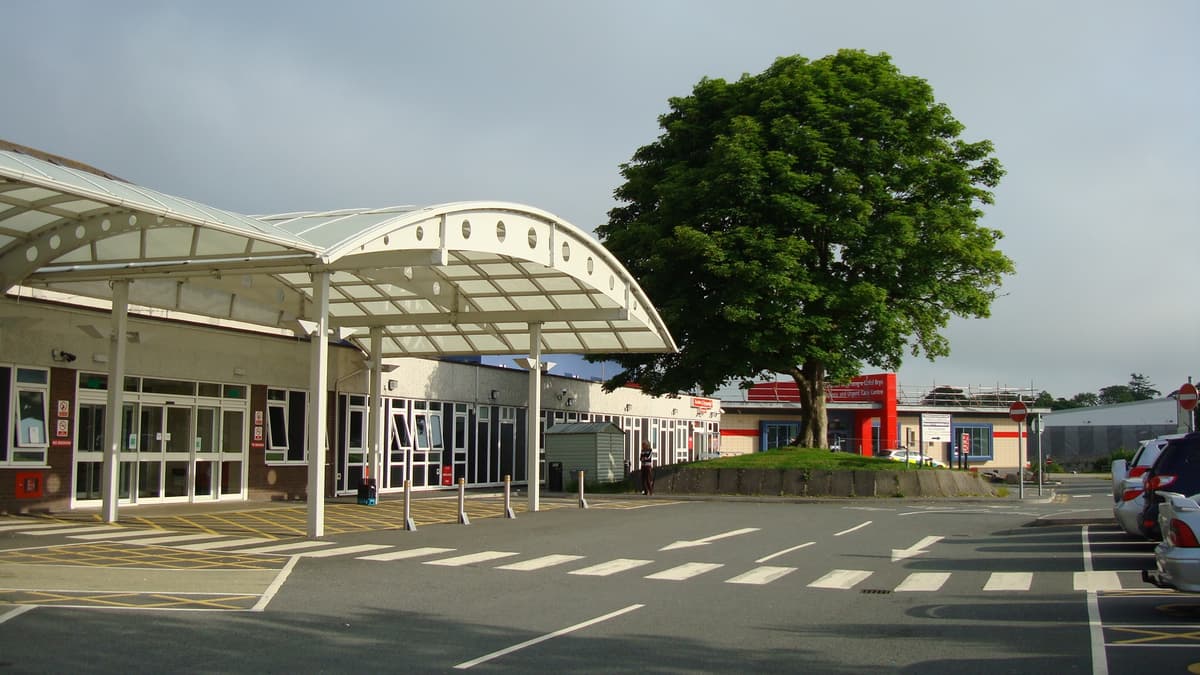 Safety survey to begin on wards at Withybush Hospital | tenby-today.co.uk