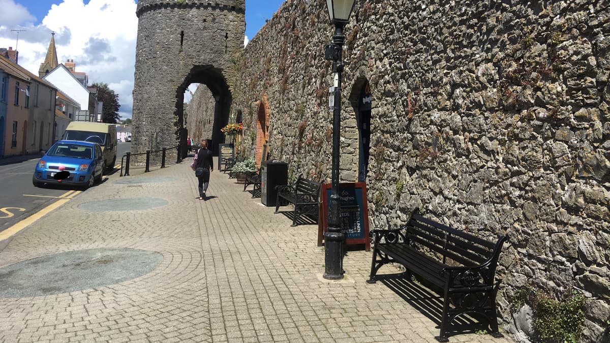 TLC needed for Tenby's historic town walls | tenby-today.co.uk