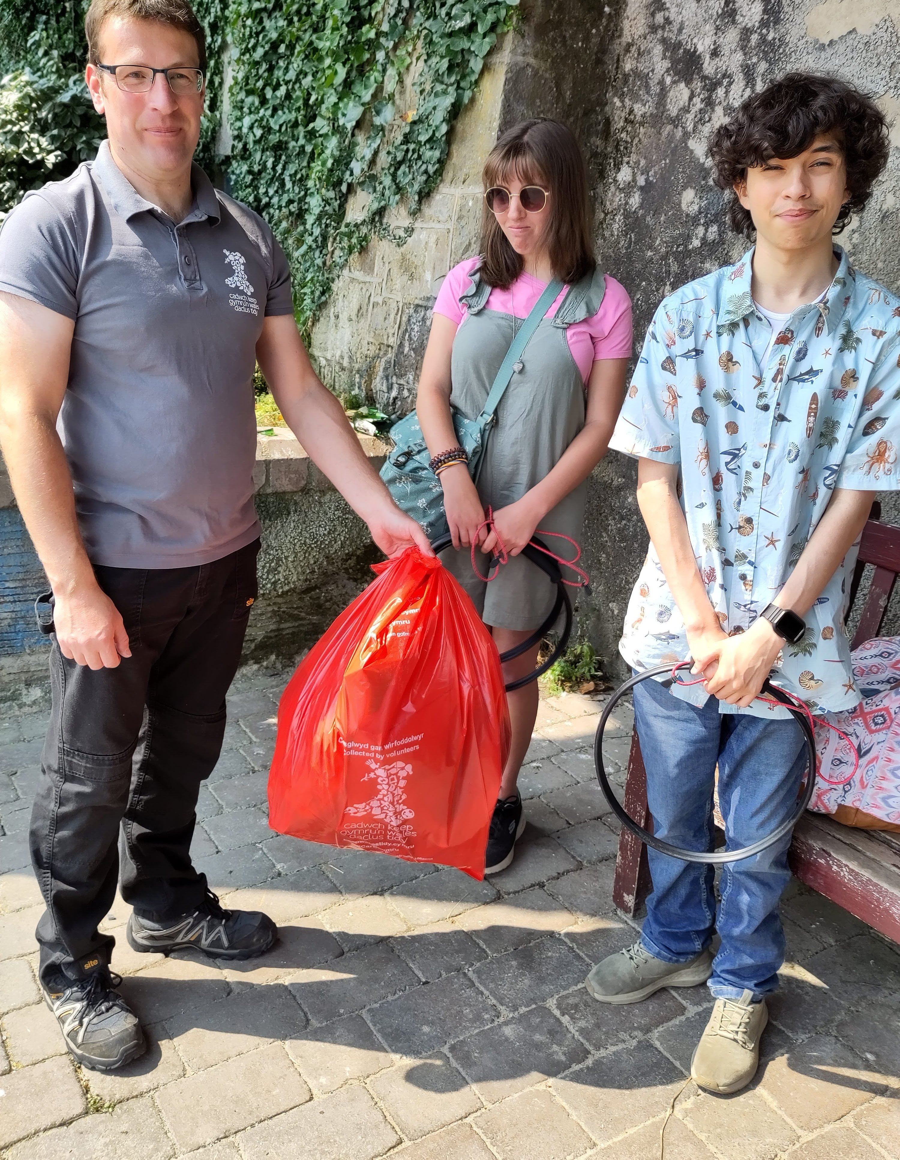 Tenby - a Litter Free Zone? Town Council organises Keep Wales Tidy ...