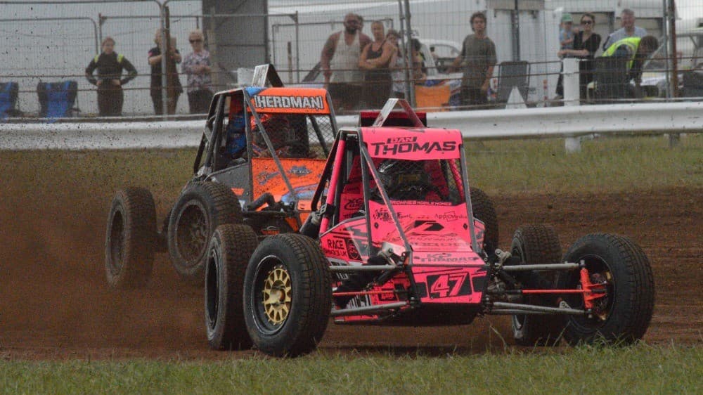 Autograss Racing raring to go at Red Roses | tenby-today.co.uk