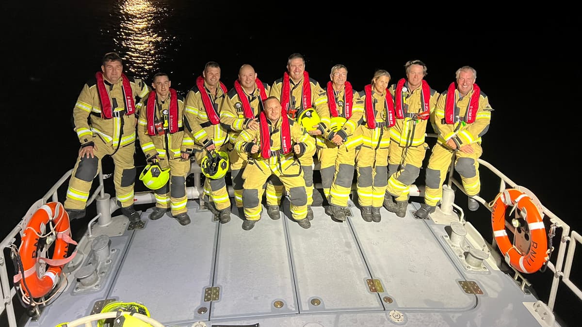 Tenby’s RNLI & fire crews investigate reports of fire on Caldey Island ...