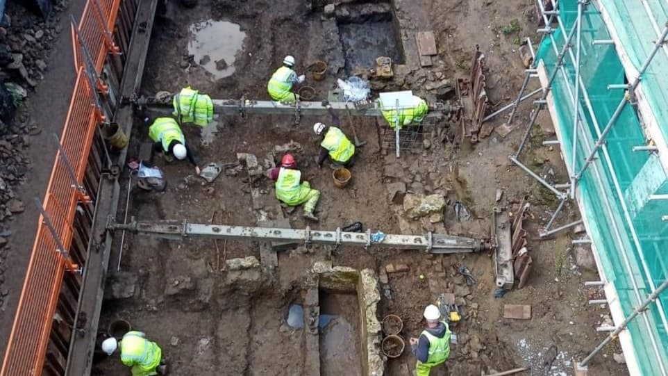 Progress update call for Ocky White development where hundreds of ...