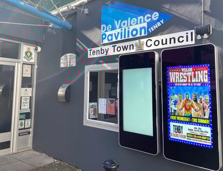 Films4Tenby presents Asteroid City at the De Valence | tenby-today.co.uk