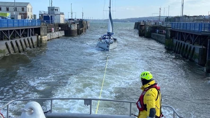 Morning and night call outs for Angle RNLI | tenby-today.co.uk
