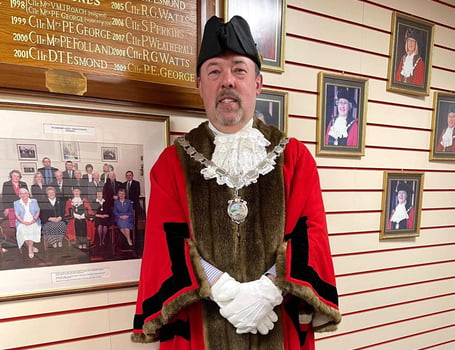 Ex-Pembroke Dock Mayor admits charges of possessing indecent images of ...