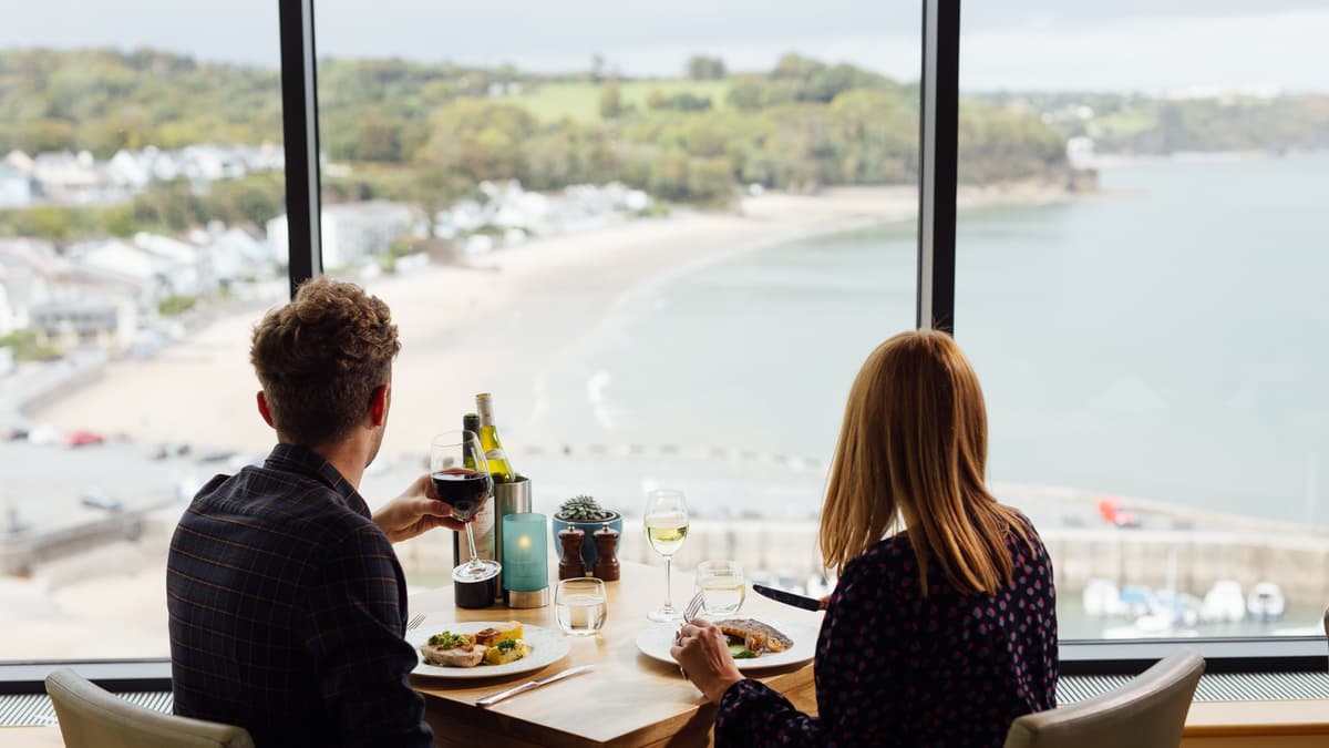 Saundersfoot’s award-winning St Brides Spa Hotel sold | tenby-today.co.uk