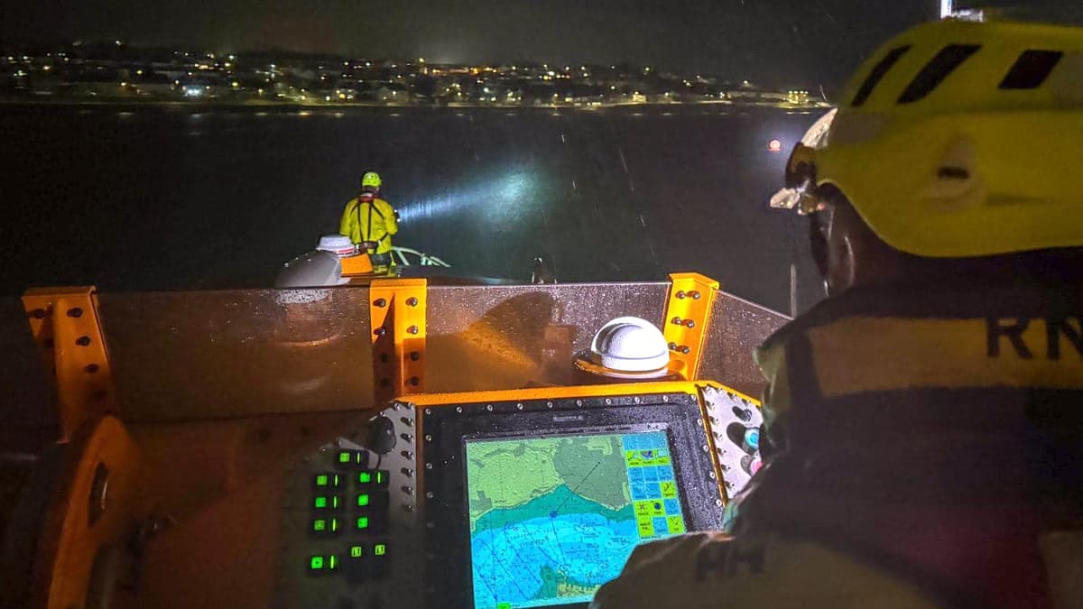 Busy time for Angle RNLI’s lifeboat crew | tenby-today.co.uk