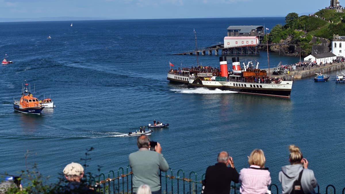 Famous steamship the Waverley returns to sunny Tenby | tenby-today.co.uk