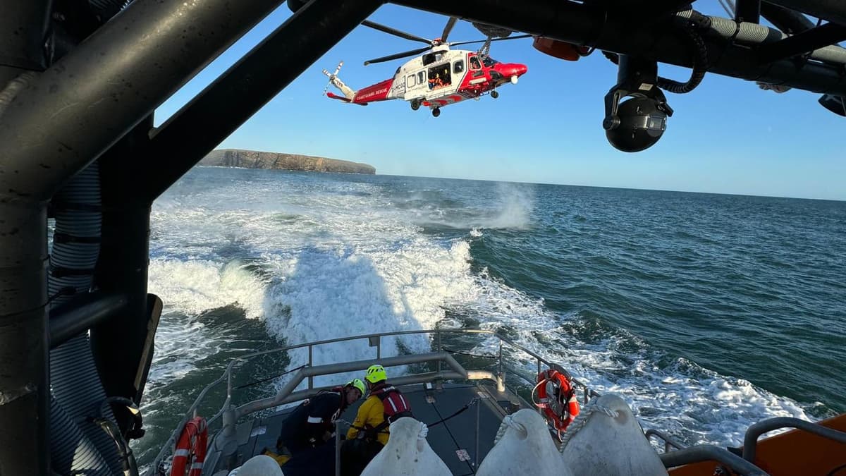 Eight shouts in six hours for Tenby RNLI’s lifeboat crew! | tenby-today ...