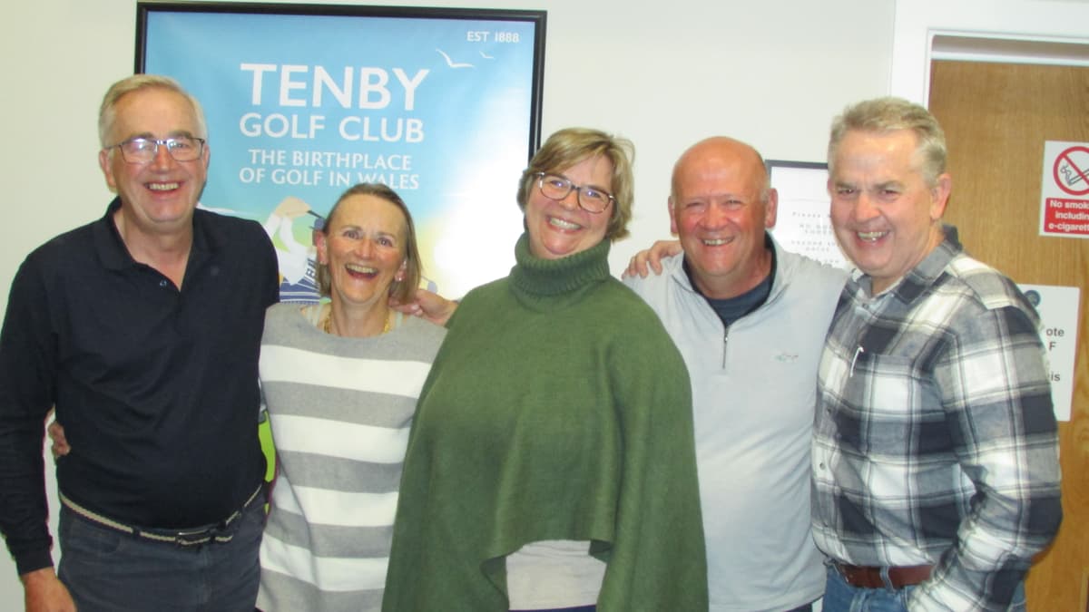 Tenby Golf Club holds another enjoyable Quiz and Curry Night | tenby ...