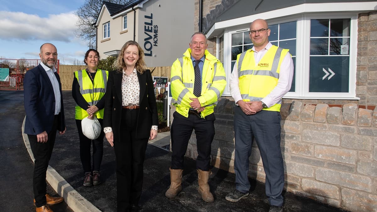 Wales’ Cabinet Secretary for Housing visits brand-new development in ...