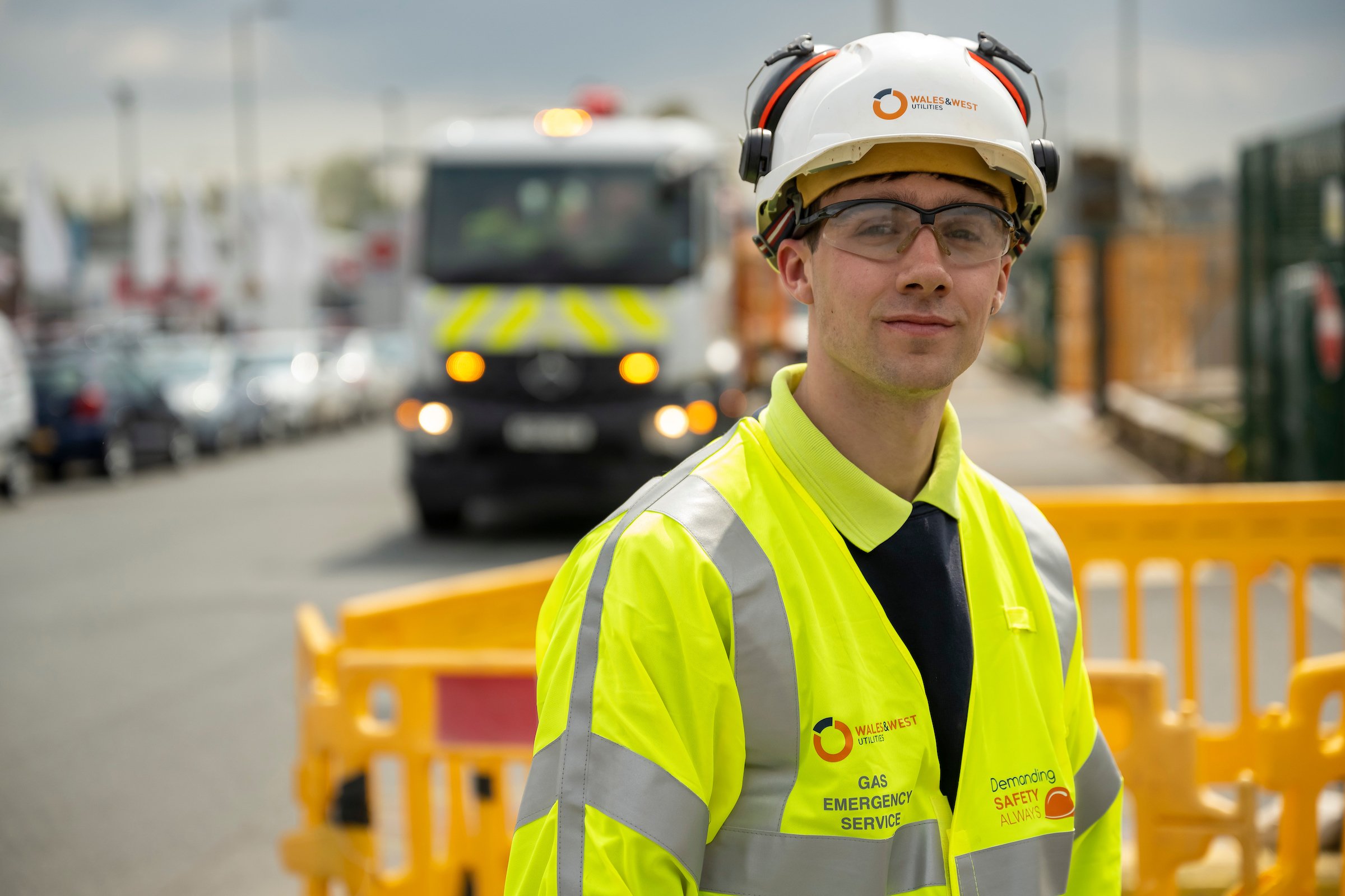 Wales & West Utilities opens 2025 apprenticeship programme | tenby ...