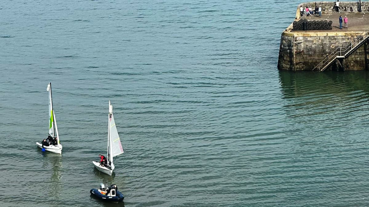 Tenby sailing season kicks off with a practice race | tenby-today.co.uk