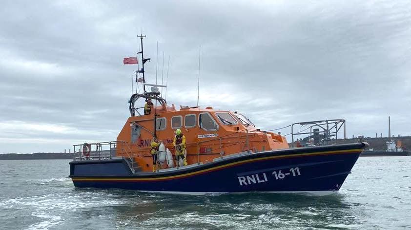 Angle RNLI seeks new recruits for Launch Authority roles | tenby-today ...