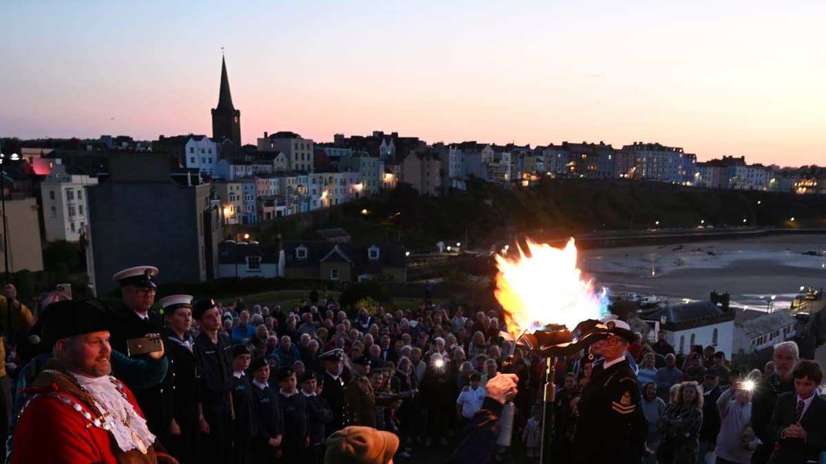 Tenby's beacon lighting ceremony concludes VE Day 80th anniversary ...