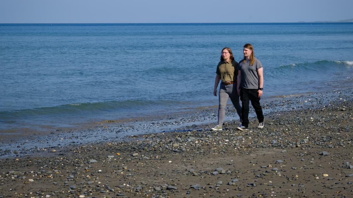 RNLI in Wales launches 'Float to Live' campaign | tenby-today.co.uk