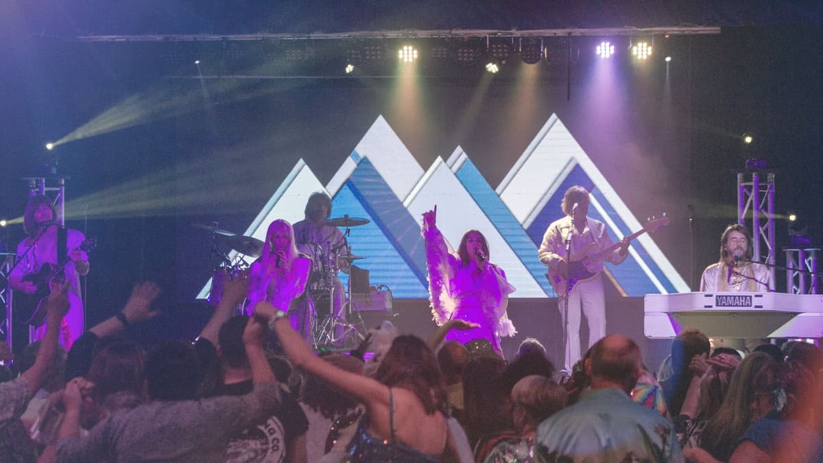 ABBA reunion tribute show dazzles Tenby's De Valence Pavilion | tenby ...